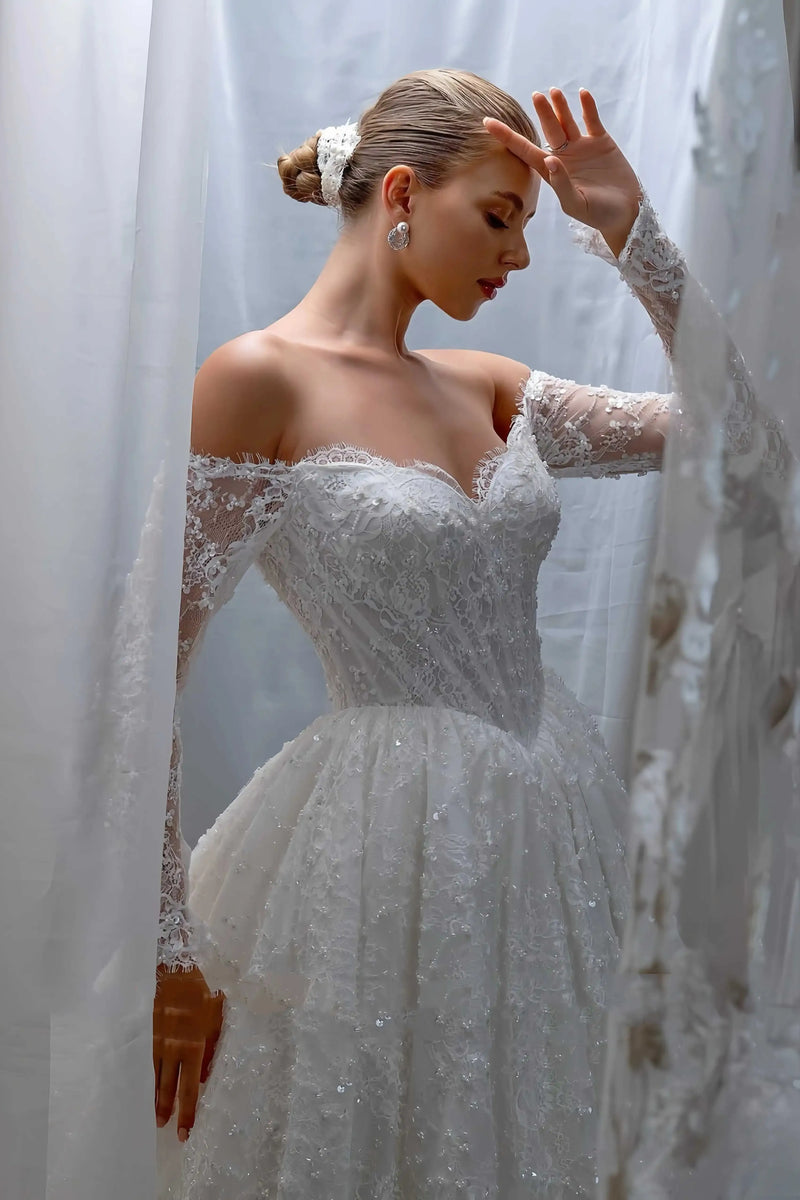 #DZ9488 Luxury Lace Wedding Dress Sweetheart Beads Lace Applique ...