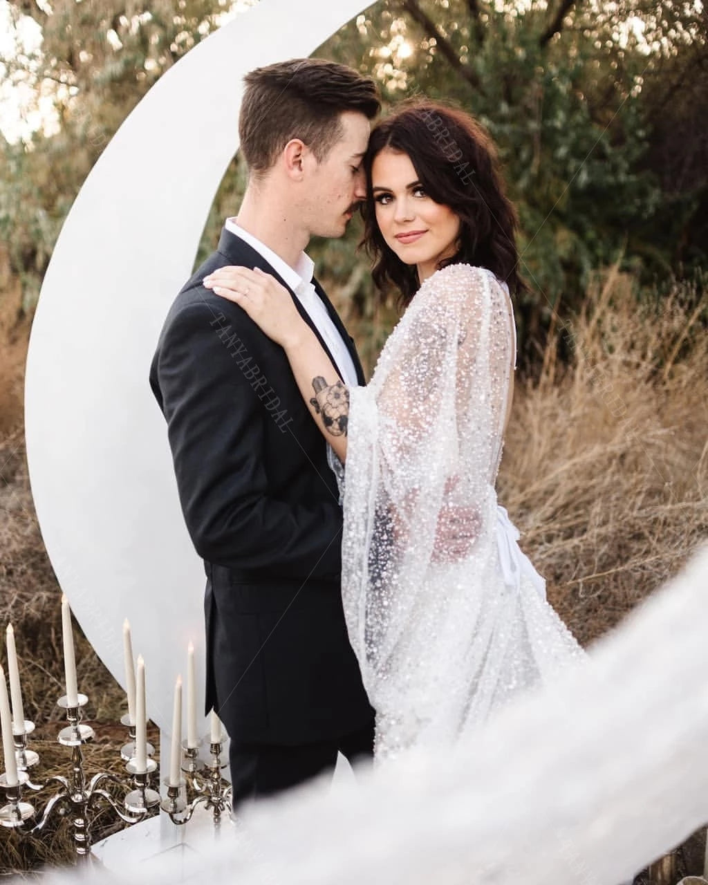 Sparkly Lace Wedding Dresses Gorgeous Flare Sleeve Noivas Sparkly Lace Wedding Dresses Gorgeous Flare Sleeve Noivas